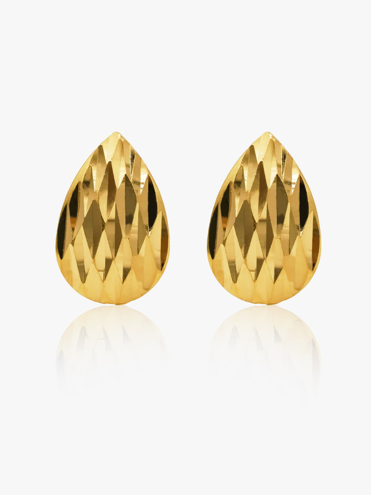 916 Gold Tear Drop Earring