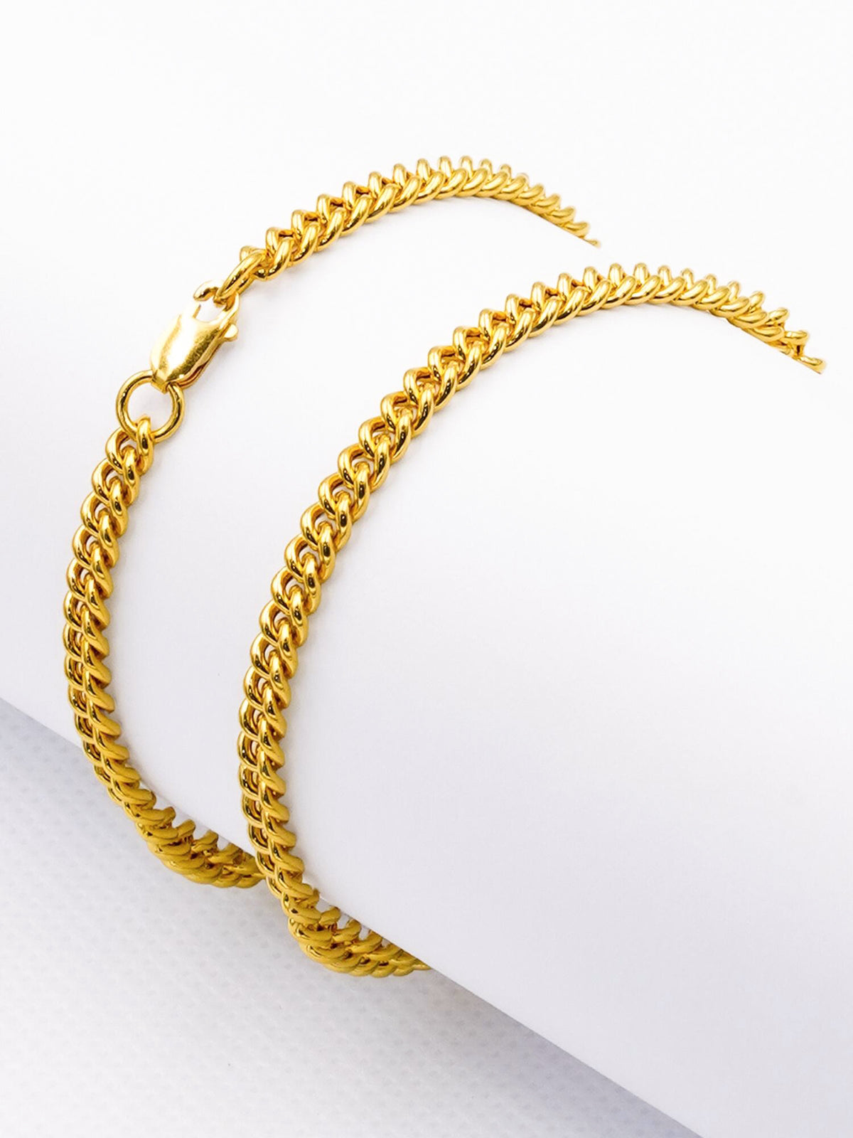 Gold Bracelet Collection